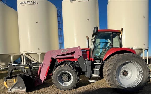 2010 Case IH Magnum 225 Tractors 175 to 299 HP for Sale | Tractor Zoom