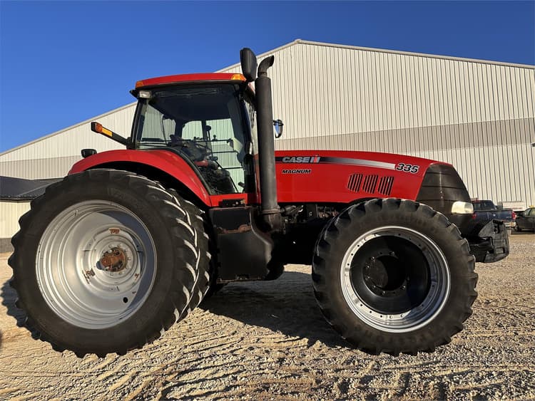 2010 Case IH Magnum 335 Tractors 300 to 424 HP for Sale | Tractor Zoom