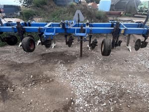 2010 DMI 2500 Stock No. 238248011 Tillage For Sale with --- Shanks ...