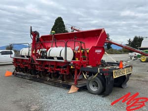 SOLD - 2010 Grimme GL36T 6-row Potato Planter w/Trailer Planting with 6 ...