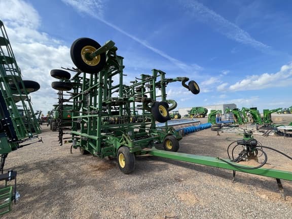 2010 John Deere 2410 Tillage Chisel Plows for Sale | Tractor Zoom