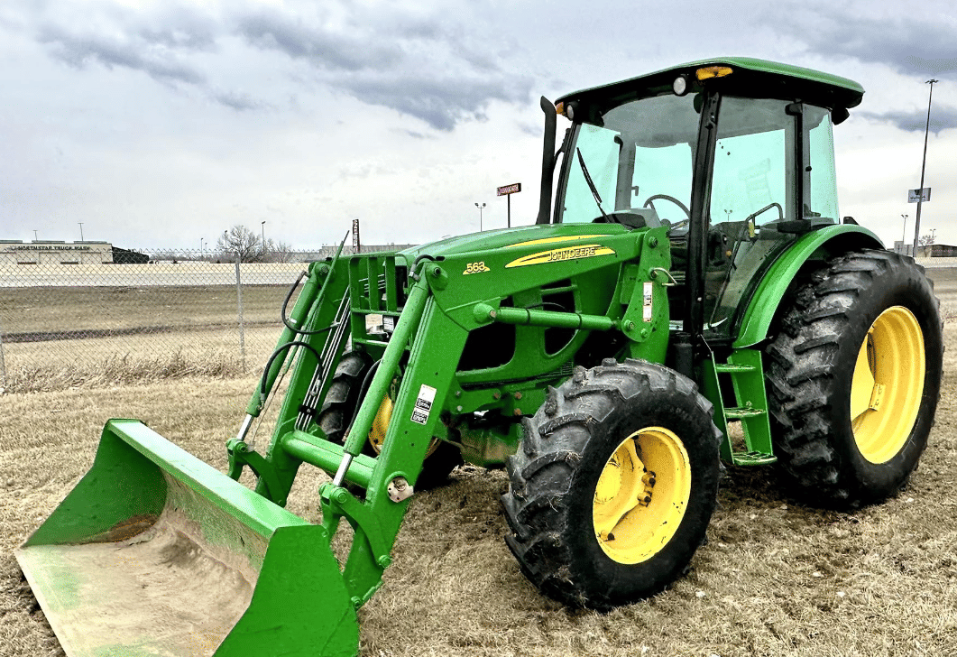 2010 John Deere 6130D Tractors 100 to 174 HP for Sale | Tractor Zoom