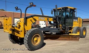 SOLD - 2010 John Deere 770G Lot No. EQ1168 Construction with 9,115 Hrs | Tractor Zoom