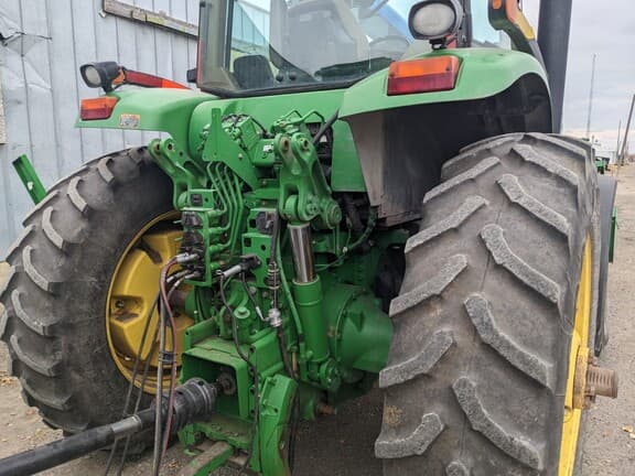 Tractor Zoom - 2010 John Deere 7830