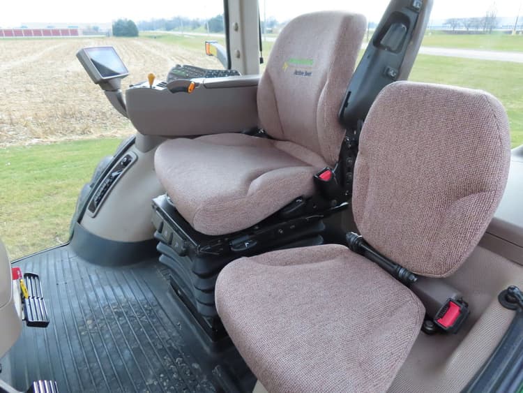 2010 John Deere 8225R Tractors 175 to 299 HP for Sale | Tractor Zoom