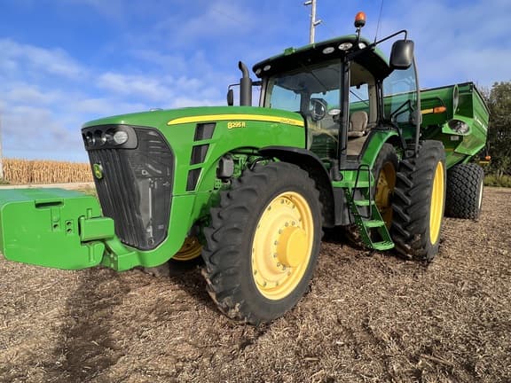 2010 John Deere 8295R Tractors 175 to 299 HP for Sale | Tractor Zoom