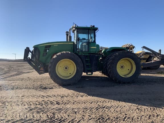 2010 John Deere 9330 Tractors 300 to 424 HP for Sale | Tractor Zoom