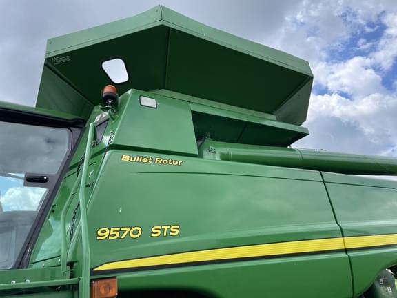 2010 John Deere 9570 STS Combines Class 5 for Sale | Tractor Zoom