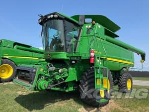 SOLD - 2010 John Deere 9670 STS Stock No. A495191B Combines with 3,471 ...