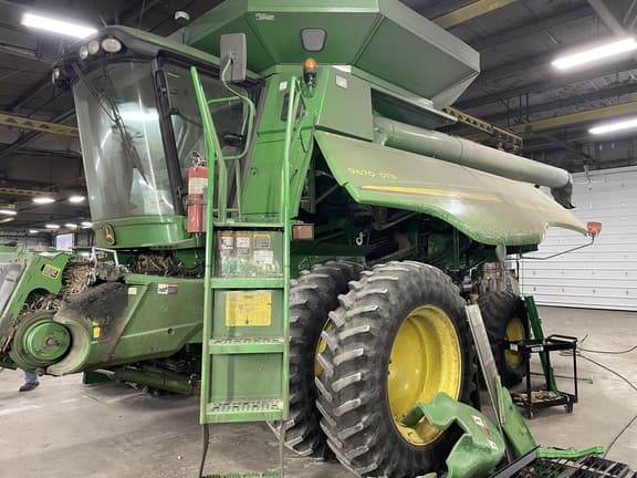 2010 John Deere 9670 STS Combines Class 6 for Sale | Tractor Zoom