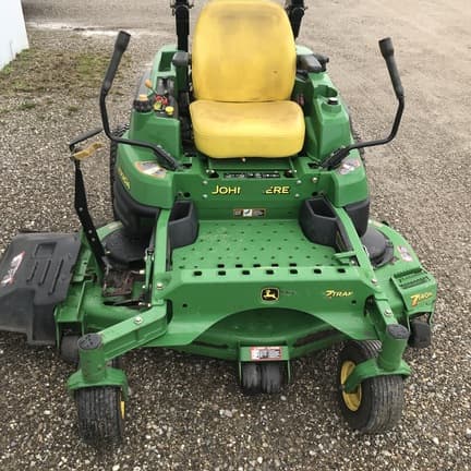 Tractor Zoom - 2010 John Deere Z930A