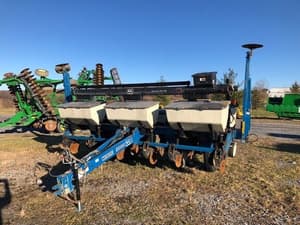 SOLD - 2010 Kinze 3000 Stock No. 81816 Planting with 6 Rows | Tractor Zoom