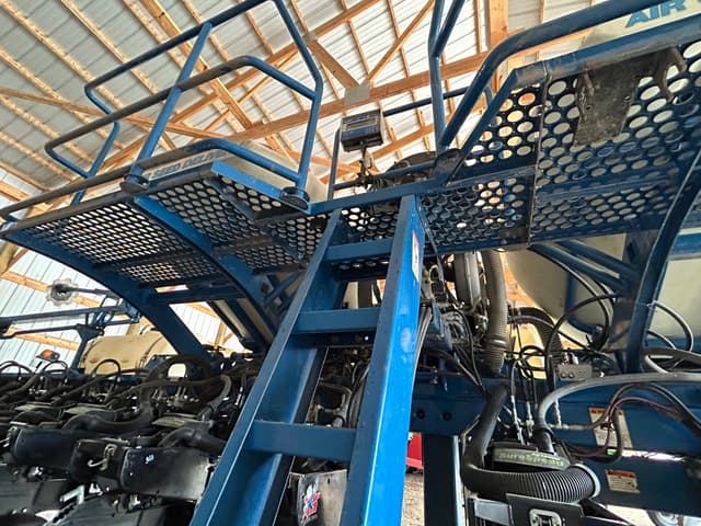 2010 Kinze 3660 Lot No. 4601 Planting For Sale with 16 Rows | Tractor Zoom