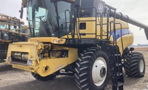 SOLD - 2010 New Holland CR9080 Stock No. 5226R Combines with 2,669 Hrs ...