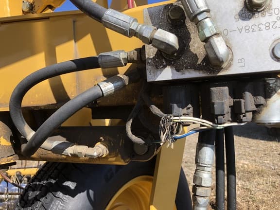 2010 Vermeer R2300 Hay and Forage Hay - Rakes/Tedders for Sale ...