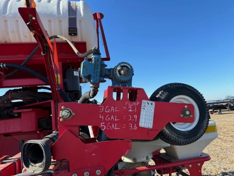 2010 White 8816 Planting Planters for Sale | Tractor Zoom