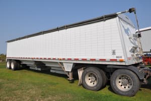 SOLD - 2010 Wilson Commander 41' hopper bottom trailer Ag Trailers with ...