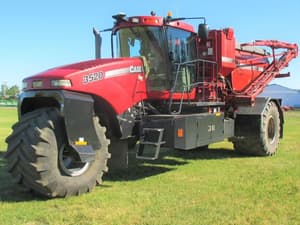 SOLD - 2011 Case 3520 Stock No. X984319 Chemical Applicators with 4,071 ...