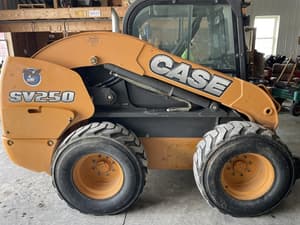 SOLD - 2011 Case SV250 Stock No. 103056 Construction with 1,638 Hrs ...