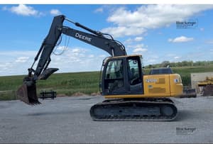 2011 John Deere 120D Lot No. 1232 Construction For Sale with 4,830 Hrs ...