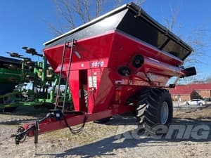 SOLD - 2011 Demco 1050 Stock No. A808855A Harvesting with 1,000 Bu ...