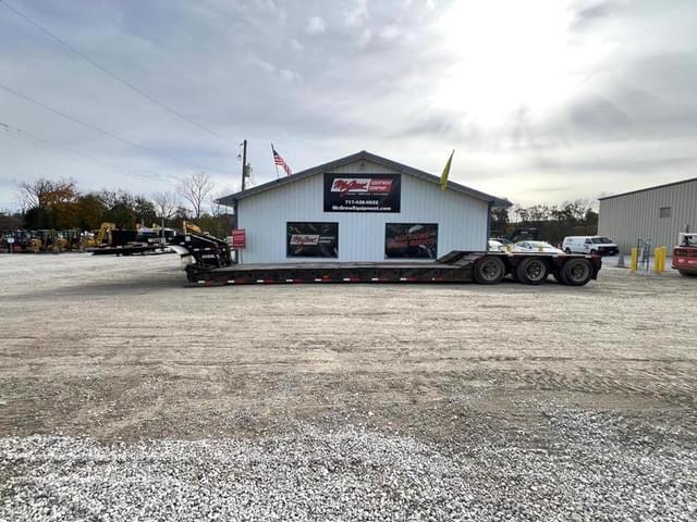 2011 Eager Beaver 50GSL Lot No. 901M Other Equipment For Sale with 50 Ft | Tractor Zoom