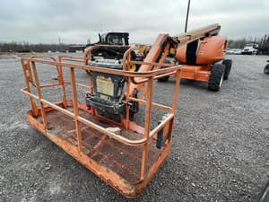 SOLD - 2011 JLG 600A Lot No. 18508 Construction with 3,709 Hrs ...