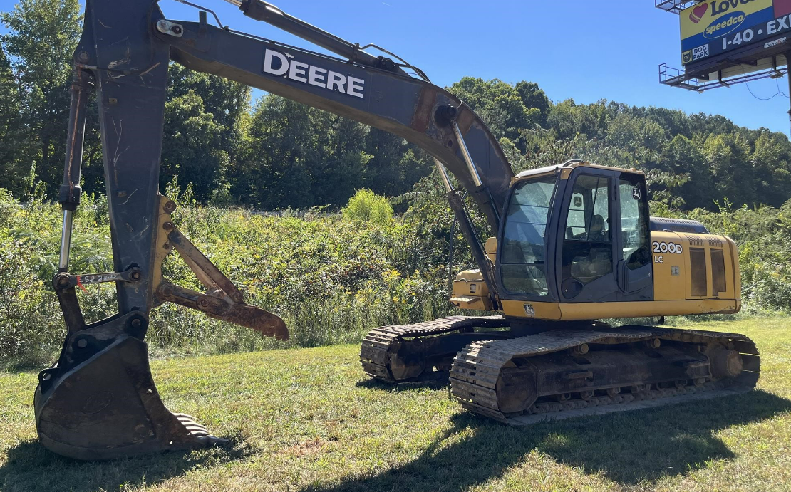 SOLD - 2011 John Deere 200D-LC Construction with 9,231 Hrs | Tractor Zoom