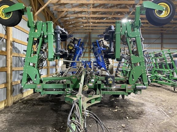 SOLD - 2011 John Deere 2510H Chemical Applicators Fertilizer ...