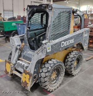 SOLD - 2011 John Deere 318D skid steer loader Construction with 2,986 ...