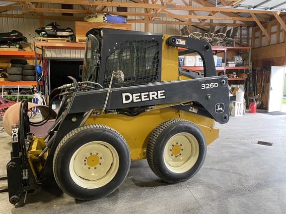 2011 John Deere 326D Construction Skid Steers for Sale | Tractor Zoom