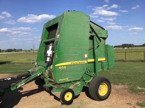 2011 John Deere 468 MegaWide Plus Hay and Forage Balers - Round for ...