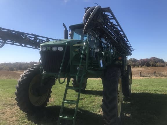 Tractor Zoom - 2011 John Deere 4830