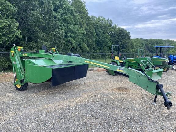 2011 John Deere 625 Harvesting Headers - Platform for Sale | Tractor Zoom
