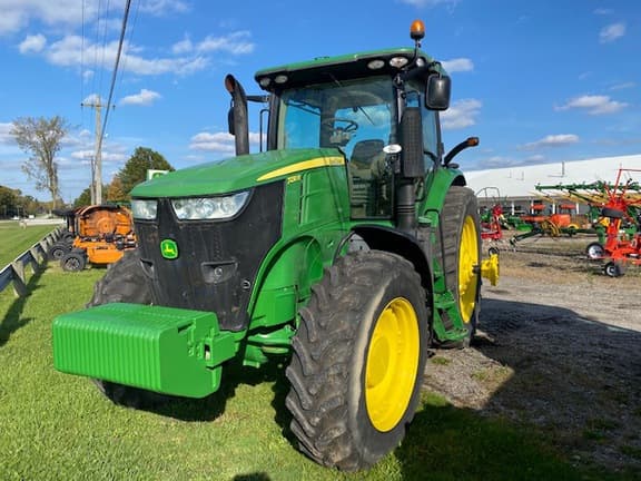 2011 John Deere 7230R Tractors 175 to 299 HP for Sale | Tractor Zoom