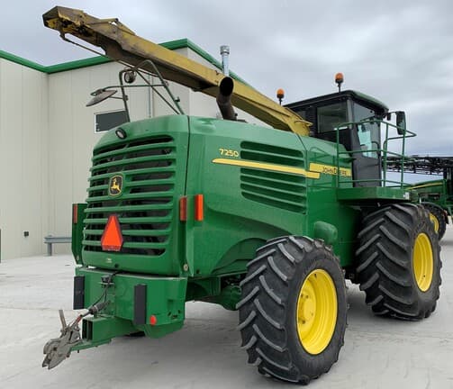 2011 John Deere 7250 Harvesting Forage Harvesters - Self Propelled for ...