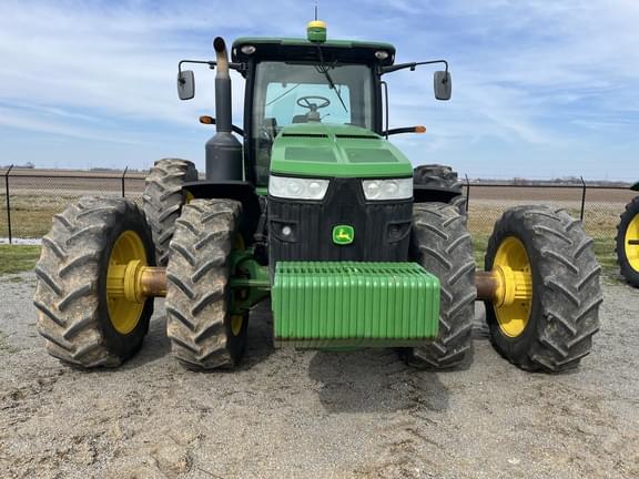2011 John Deere 8260R Tractors 175 to 299 HP for Sale | Tractor Zoom