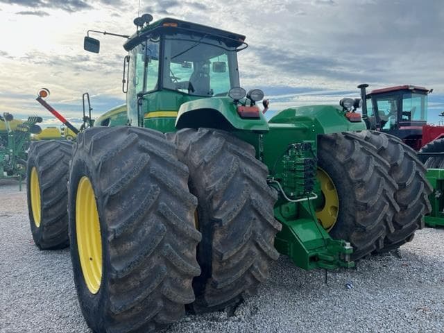 2011 John Deere 9330 Tractors 300 to 424 HP for Sale | Tractor Zoom