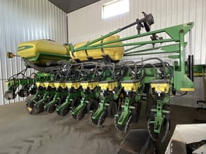 SOLD - 2011 John Deere DB44 Stock No. 117106 Planting with 24 Rows ...