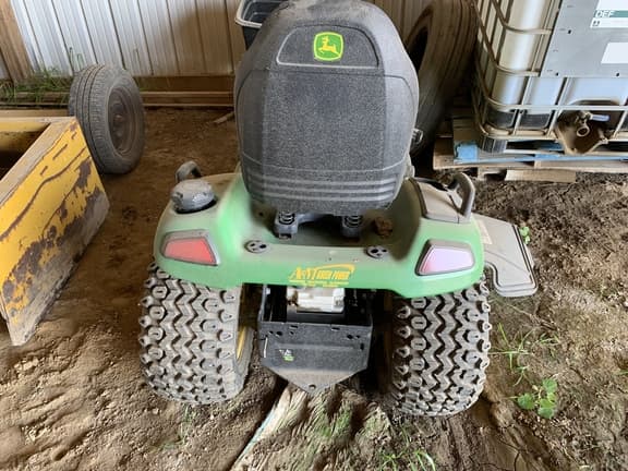 Tractor Zoom - 2011 John Deere X540