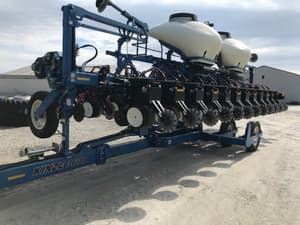 SOLD - 2011 Kinze 3600 Stock No. 0101020495A Planting with 24 Rows ...