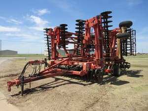 SOLD - 2011 Krause 8000 Stock No. 274128 Tillage with 40 ft | Tractor Zoom