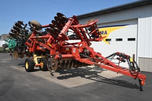 SOLD - 2011 Kuhn Krause Dominator 4850 Lot No. 3 Tillage with 18 ft ...