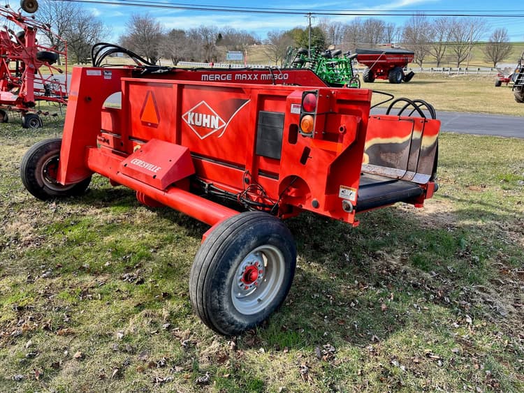 2011 Kuhn Merge-Maxx 300 Hay and Forage Hay - Mergers for Sale | Tractor Zoom
