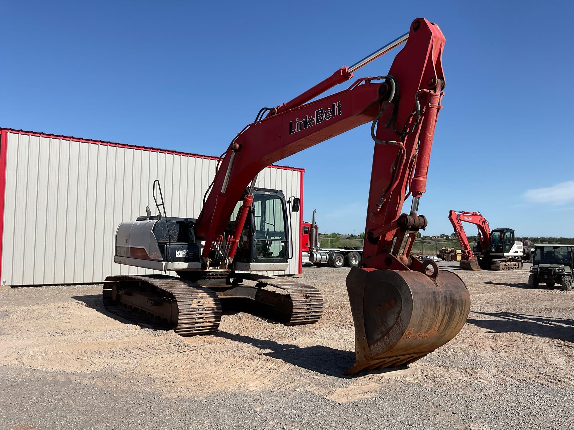 2011 Link-Belt 210 Construction Excavators for Sale | Tractor Zoom