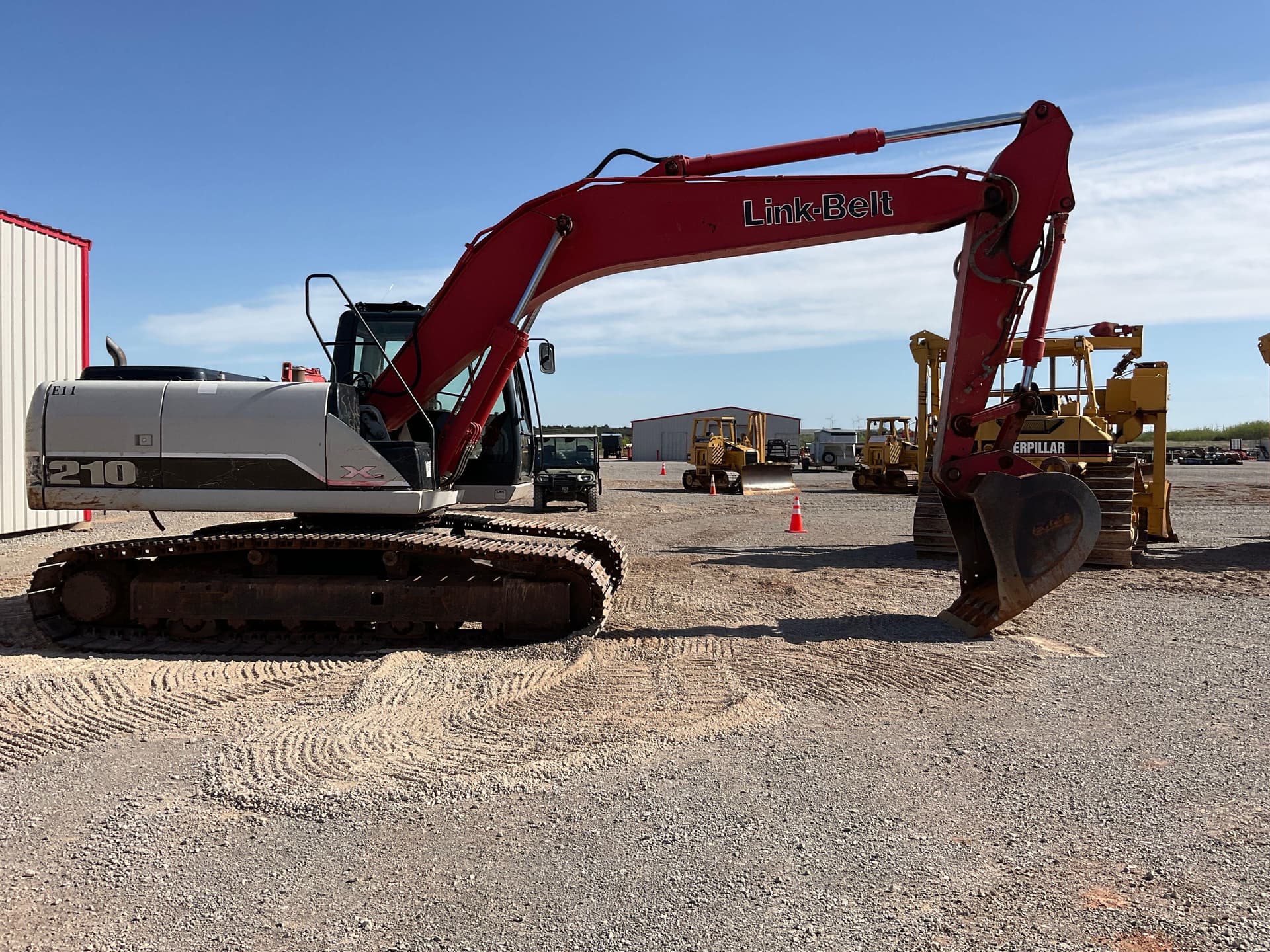 2011 Link-Belt 210 Construction Excavators for Sale | Tractor Zoom