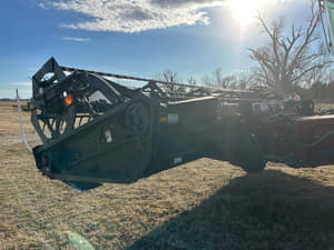 2011 MacDon D60 Lot No. 4972 Harvesting For Sale with 25 ft | Tractor Zoom