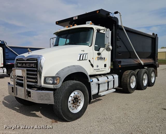 2011 Mack GU713 Lot No. EO4794 Other Equipment For Sale with 145,413 mi ...