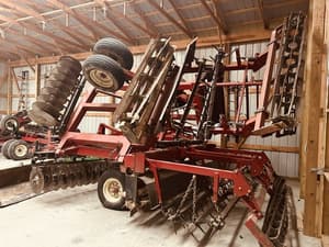 SOLD - 2011 McFarlane RD4025RB Tillage | Tractor Zoom