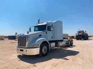 SOLD - 2011 Peterbilt 386 Lot No. 624001 Other Equipment with 642,381 ...